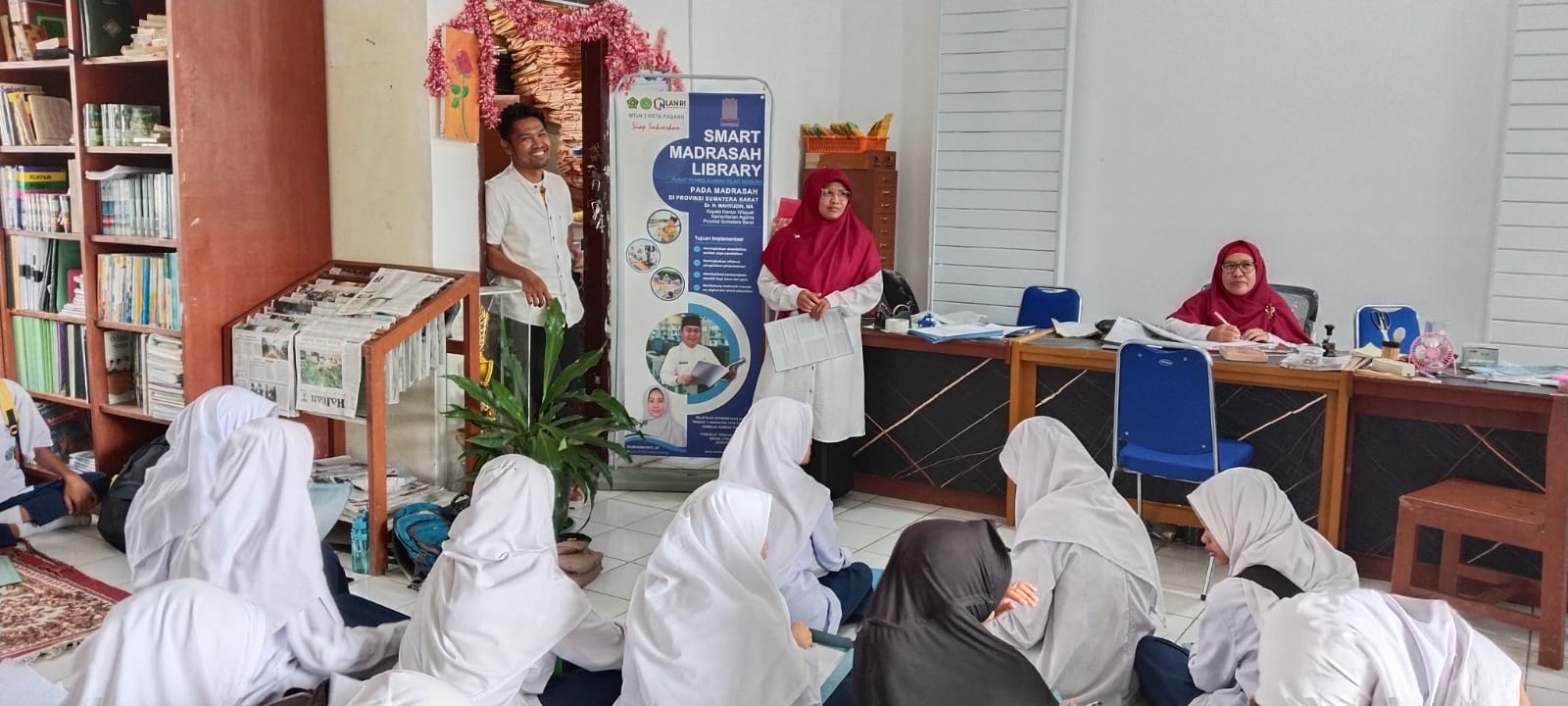 Sosialisasi Pembukaan Rekening PIP di MTsN 3 Kota Padang: Langkah Awal Penyaluran Bantuan ...